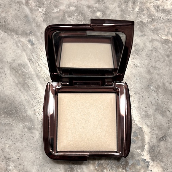 Hourglass | Makeup | Fullsized Hourglass Ambient Lighting Powder ...